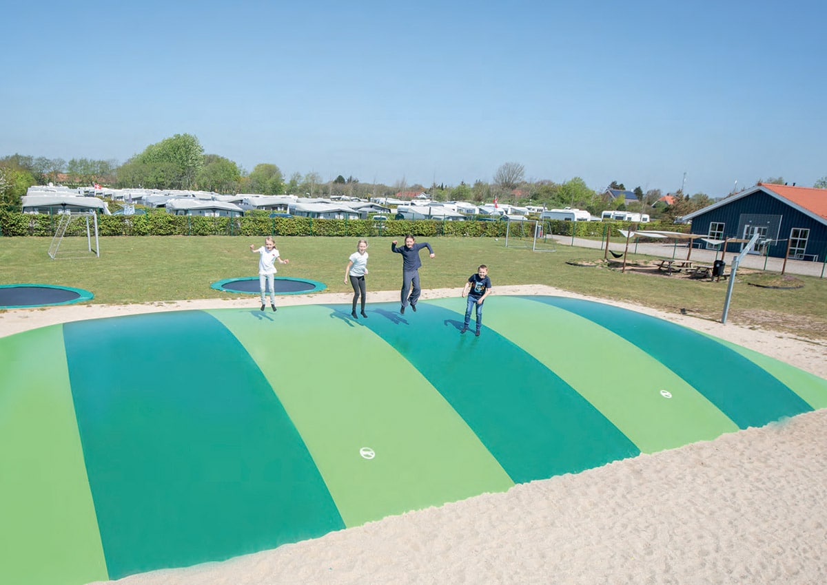 les trampolines gonflables géants par Playgones